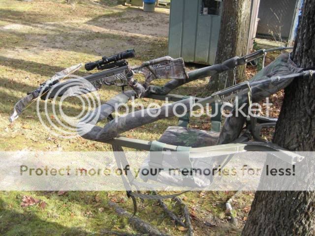 Treestand Crossbow Hanger | Crossbow Nation