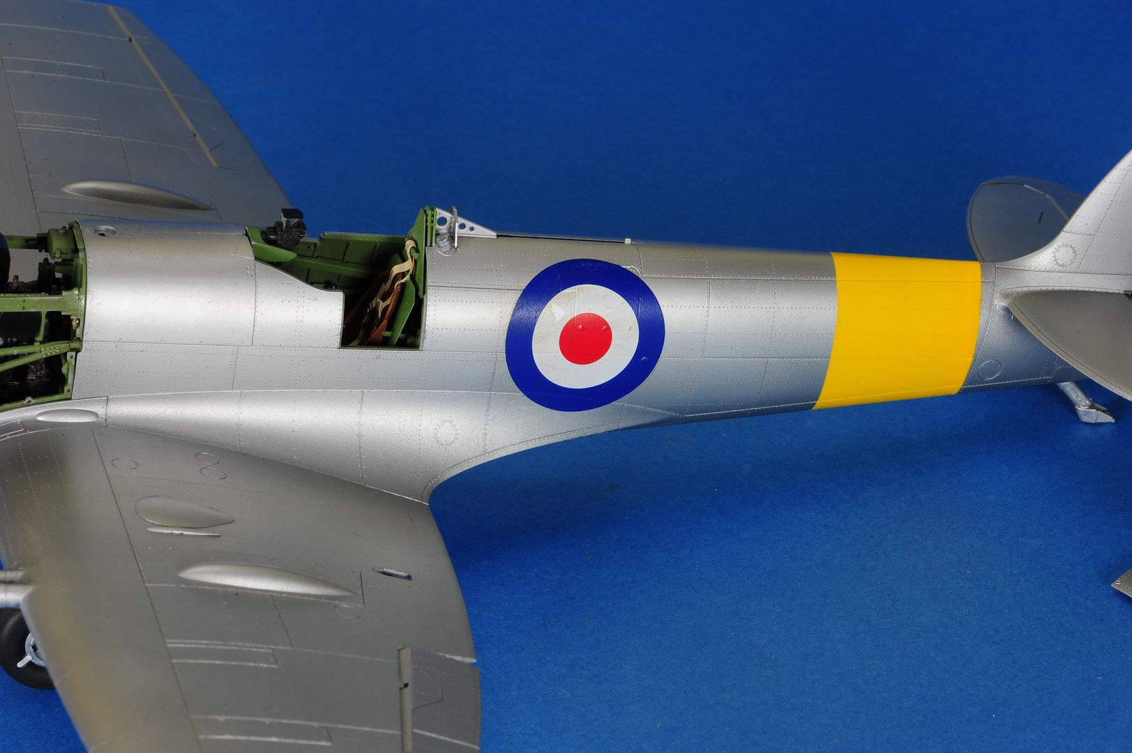 Spitfire RAF Roundel Masks - Help! - Paint - Britmodeller.com